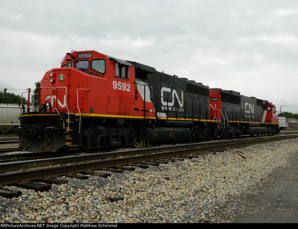CN 9592 - GP40-2LW
